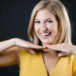 @laura_monteverdi Instagram tagged - Pixnoy